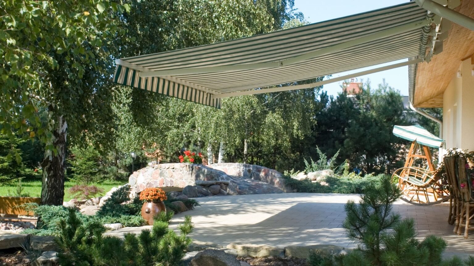 Copertine Retractabile Pentru Terasă Și Balcon - SUNPROTECT